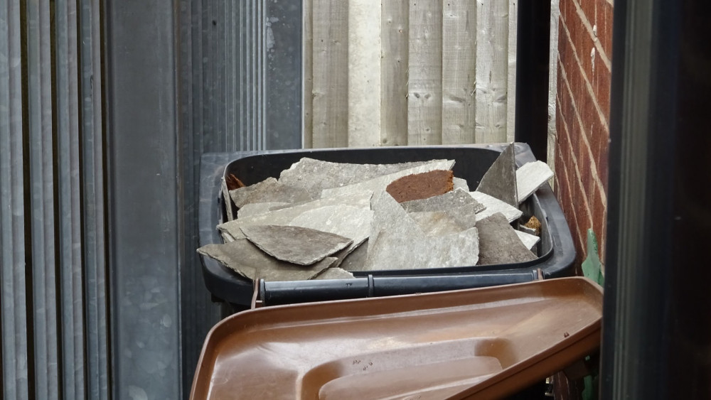 Fly-tipping in Oxford Street, Crewe - ClearWaste