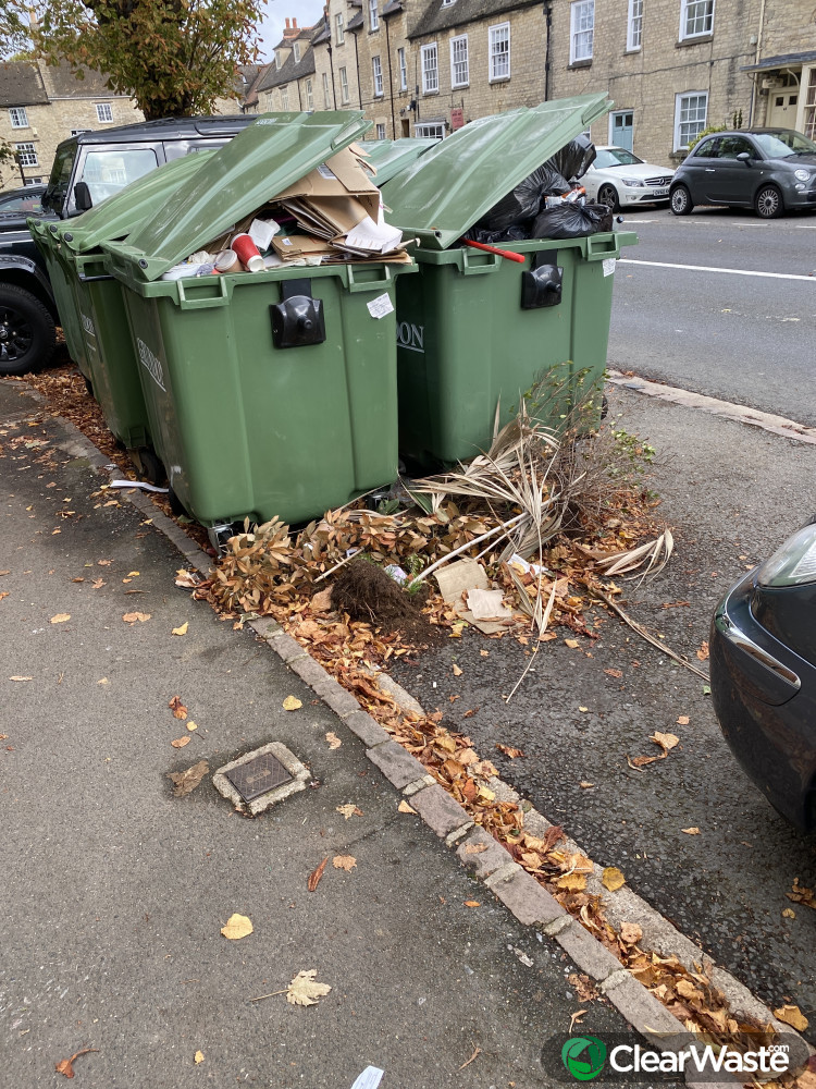 Fly-tipping in Oxford Street, Woodstock - ClearWaste