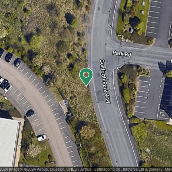 Fly-tipping in Gosforth Park Way, Newcastle upon Tyne - ClearWaste