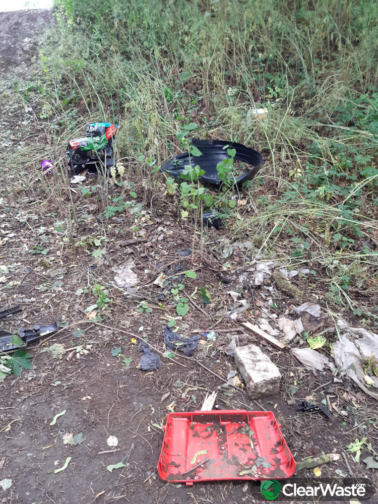Fly-tipping in Sheffield Road, Doncaster - ClearWaste